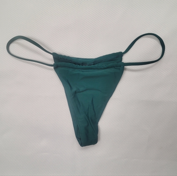 MATTE Swim Collection | Swim | New Matte Swim Collection Large Green ...